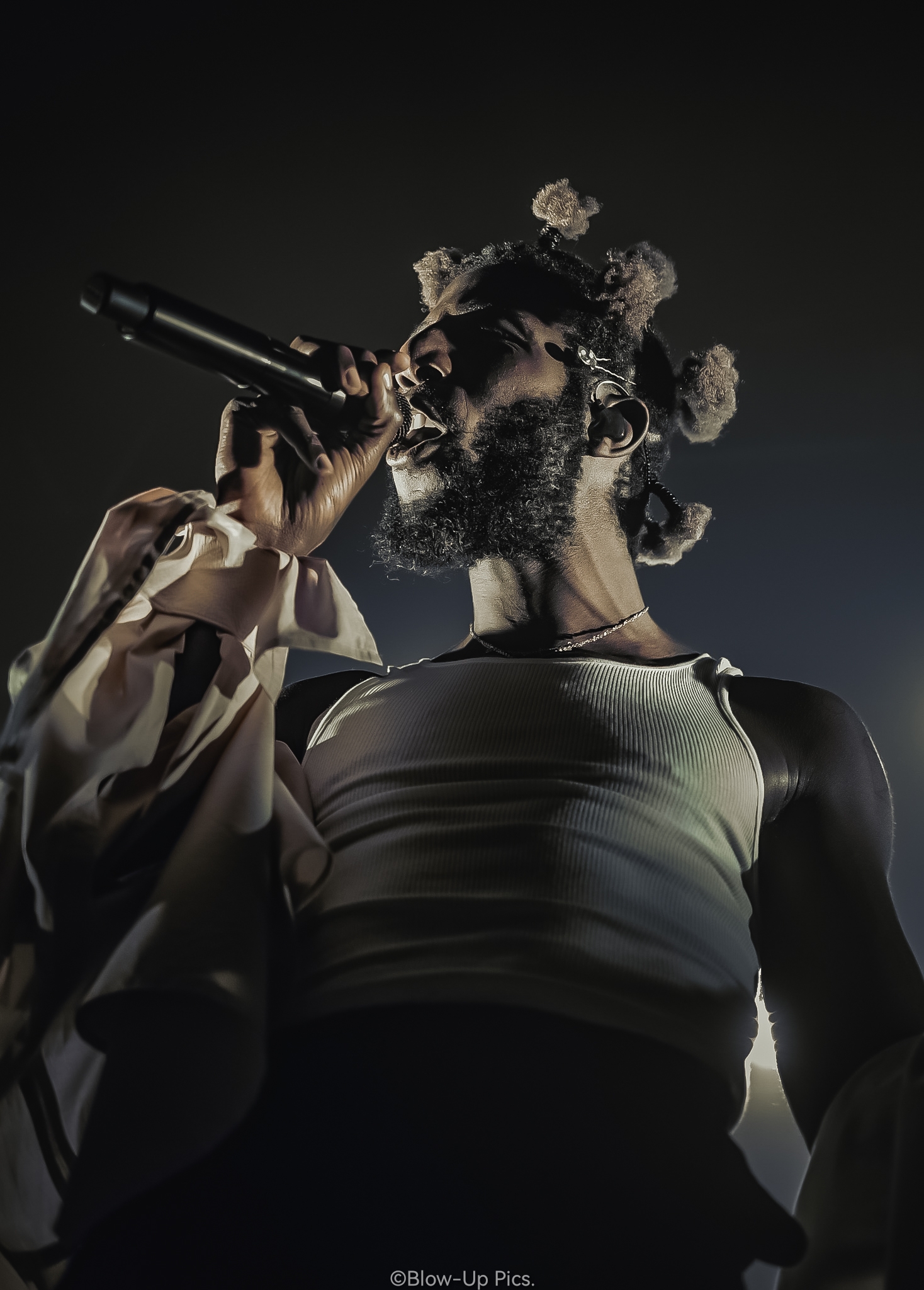 Ichon « Je ne voulais plus jouer le rôle d’un rappeur, je voulais être moi-même » – Sparse ...